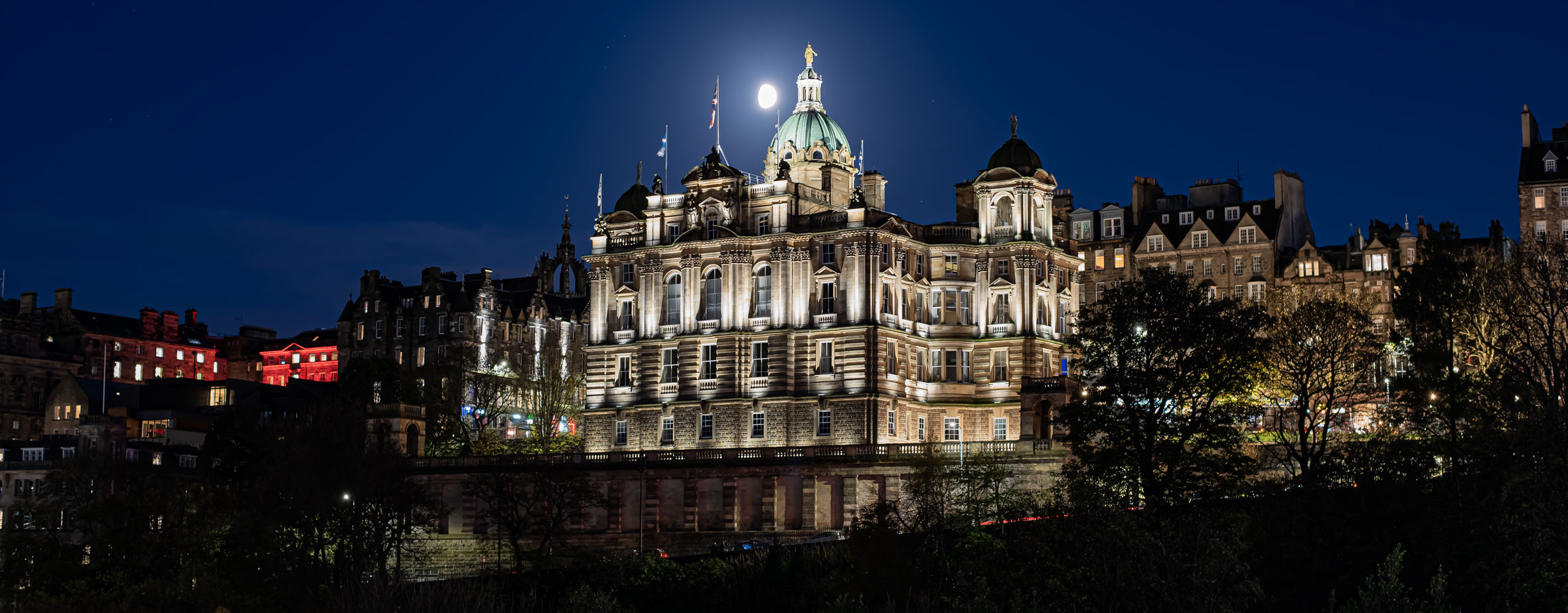 Lite Ltd | The Mound/Mound Edinburgh/Lloyds edinburgh/Lloyds Banking ...