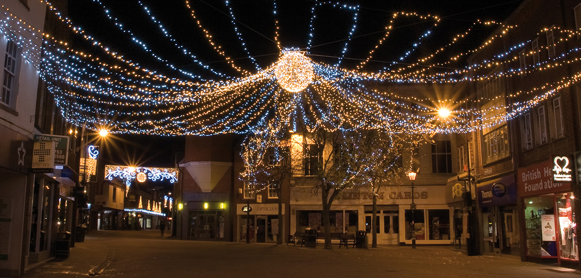 Architectural lighting | Festive lights/festive lighting/rgb festoon ...